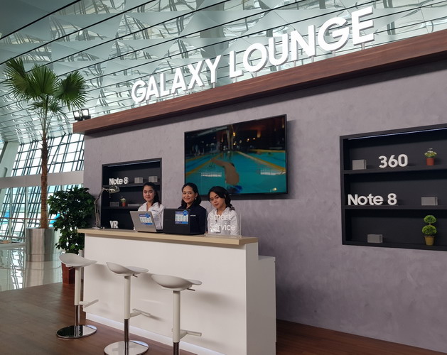 Samsung Sediakan Galaxy Lounge Saat Menunggu di Bandara - Sinyal Magazine