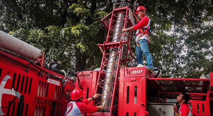 Telkomsel Siagakan Layanan Sambut Natal dan Tahun Baru - Sinyal Magazine