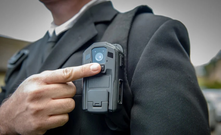 XL Axiata – Polri Praktekkan Body Worn Camera di KTT G20 - Sinyal Magazine