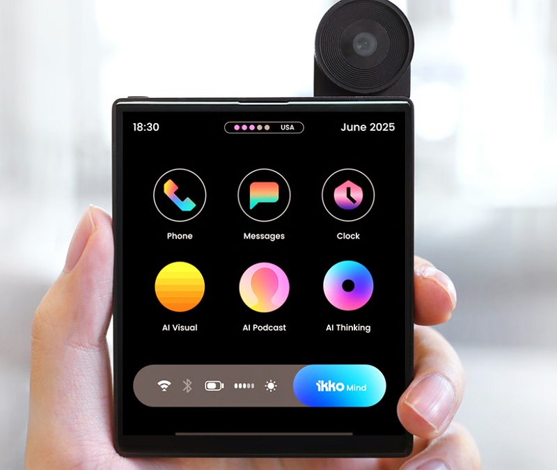 iKKO Mind One Smartphone AI Berukuran Kartu - Sinyal Magazine